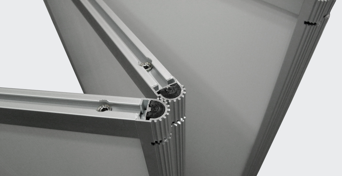 Folding Panel